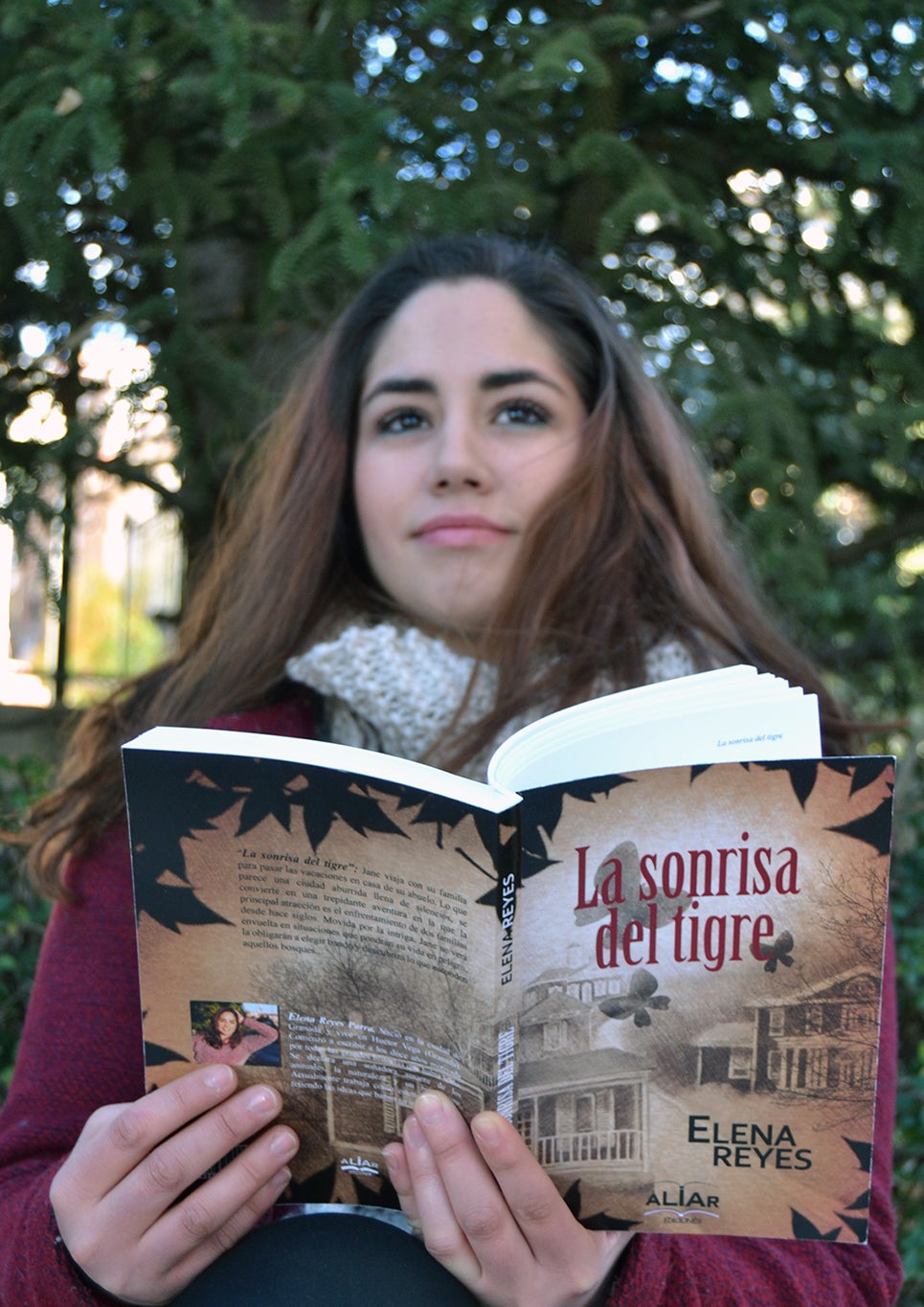 Elena Reyes presenta esta tarde en la Biblioteca Francisco Ayala su ...