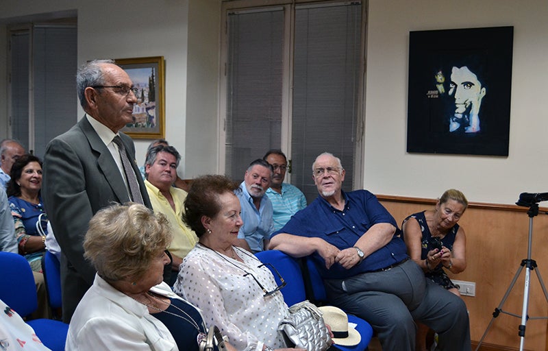 Ángel Bañuelos: «Homenaje a Miguel Carrascosa Salas» - En Clase