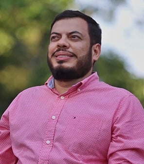 Emerson Gerardo Bukele Q.: «Reseña del libro ‘Andalucía, tierra de ...