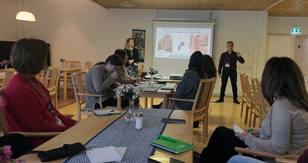 El IES Padre Suárez estudia modelos educativos de éxito para la ...